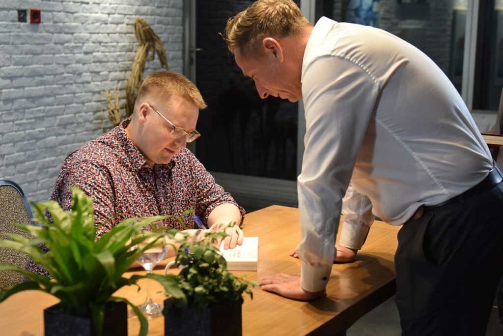 Book presentation with Afu Thomas – German Centre Shanghai